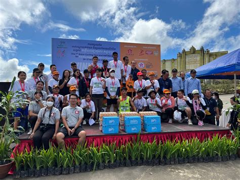 អ្នកឈ្នះឡើងបូកគីឡូទទួលមេដាយ និងរង្វាន់យ៉ាងសប្បាយរីករាយក្នុងព្រឹត្តិការណ៍កីឡាដើម្បីសុខភាព