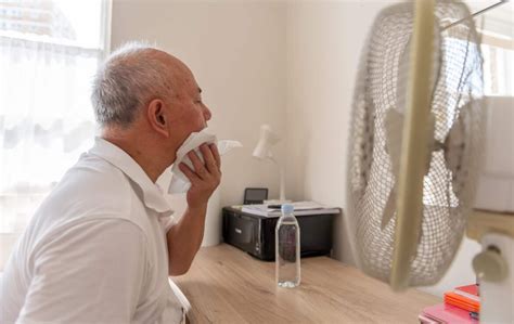 How To Prevent Heat Related Illnesses In Seniors Symptoms