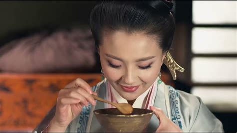 芈月传：芈月即将出生，王后暗中给向氏喝下堕胎药，幸亏莒姬及时赶到 Youtube