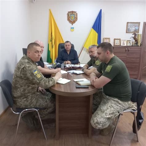 РОБОЧА ЗУСТРІЧ З КЕРІВНИКАМИ СИЛОВИХ СТРУКТУР Офіційний вебсайт Бессарабської селищної ради