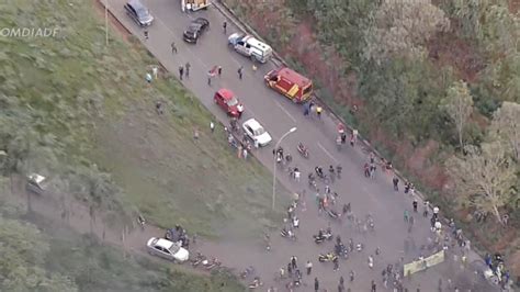 Manifestantes Bloqueiam Rodovia Contra Aumento Da Passagem No Df