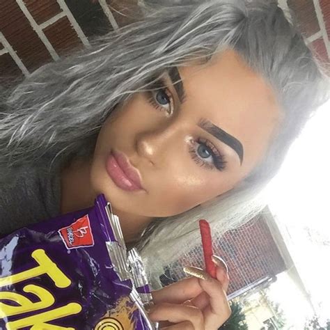 Pin By 🦋 𝓙𝓮𝓼𝓼𝓲𝓬𝓪 🦋 On мαкє υρ Hair Makeup Beautiful Makeup Hair Beauty
