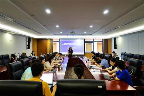 商学院“法商学术论坛”第二十八讲：楚军红教授“线上医疗平台的演变：议价和网络效应的交互影响”讲座成功举办 中国政法大学商学院