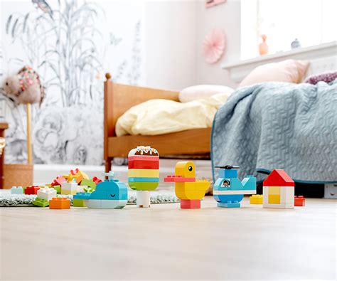 Игрален комплект конструктор ЛЕГО DUPLO® Classic 10909 - Кутия с форма ...