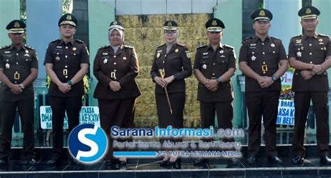 Peringati HBA Dan IAD Kajari Belitung Timur Upacara Ziarah Dan Tabur