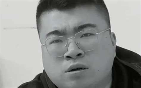 哈哈哈哈哈唇语挑战 牛小豪吖 牛小豪吖 哔哩哔哩视频