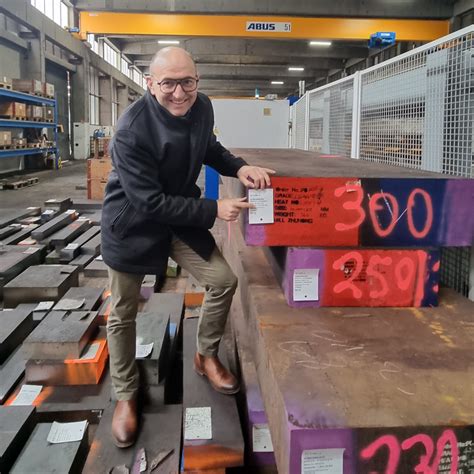 Robert Ribis Verkauf Ehg Stahlzentrum Gmbh And Co Og Xing