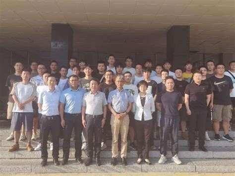 同济大学土木工程首席教授黄宏伟先生回母校作学术报告