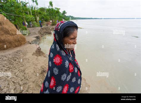 Woman In Flooded Area Affected And Destroy Their Villages By Climate