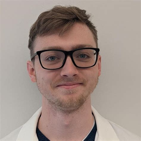 Avery Sokolovsky Fragrance Lab Manager Bell Flavors And Fragrances Linkedin