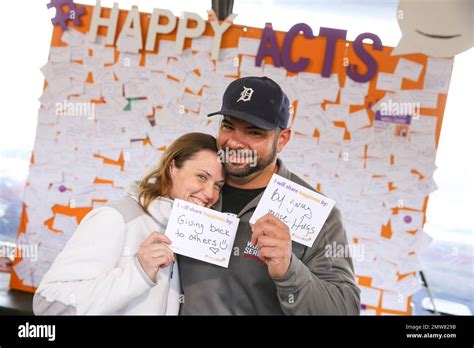 IMAGE DISTRIBUTED FOR LIVE HAPPY MAGAZINE Jill Kretzschmer And Leon