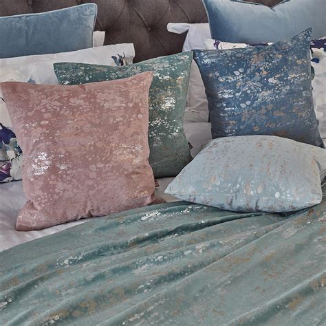 Spring Into Style How To Give Your Home A Refresh Using Accessories