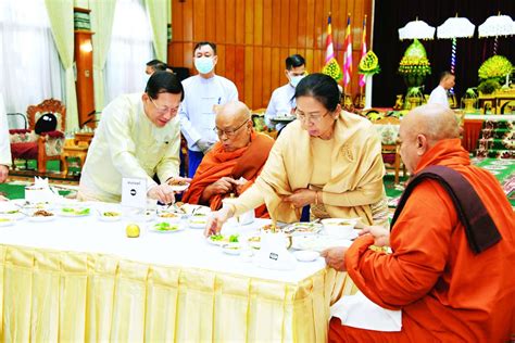 ကာကွယ်ရေးဦးစီးချုပ်ရုံး ကြည်း၊ ရေ၊ လေ မိသားစုများ၏ တေရသမအကြိမ်၊ ၁၃ ကြိမ်မြောက် မဟာဘုံကထိန် အလ