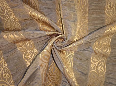 Silk Taffeta Jacquard Brown X Blue With Gold Paisley Jacquard 54 Wide