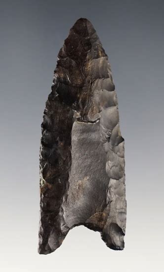 2 1 2 Fluted Paleo Clovis With Restoration To One Basal Lobe And The Tip Displays Well Ohio