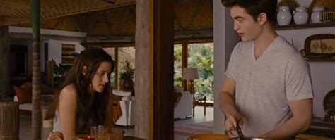 Video Breaking Dawn Deleted Scenes Watch Them All In One Video Hollywood Life