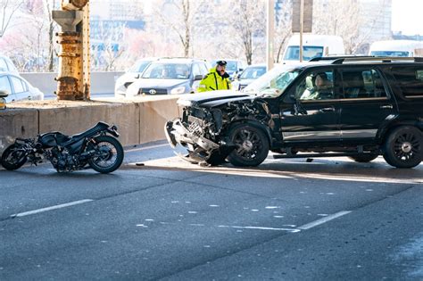 Motorcyclist Fatally Struck By Suv Driver On Harlem River Drive