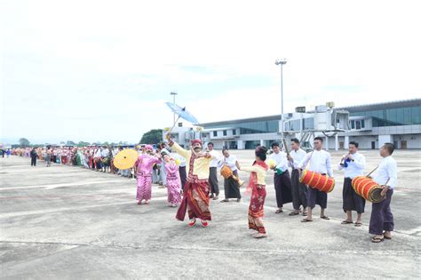 တရုတ်ပြည်သူ့သမ္မတနိုင်ငံတွင် ထိပ်သီးအစည်းအဝေးများတက်ရောက်ခဲ့ပြီး နိုင်ငံဖွံ့ဖြိုးတိုးတက်ရေးအတွက