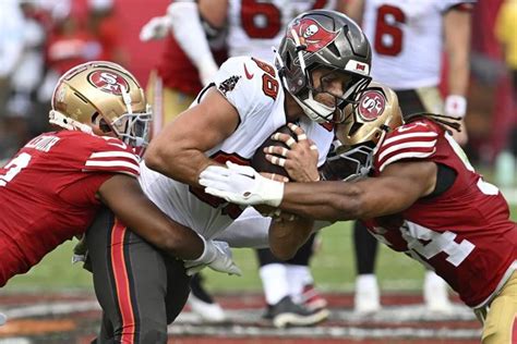 Bucs Te Cade Otton Emerging As Reliable Target For Baker Mayfield In