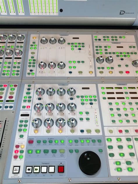 Used Icon D Command 24 Fader Inc Xmon Ireland Resurface