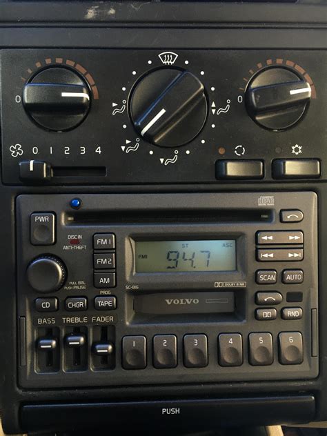 97 850 Factory Radio W Bluetooth Stuttering Audio Rvolvo