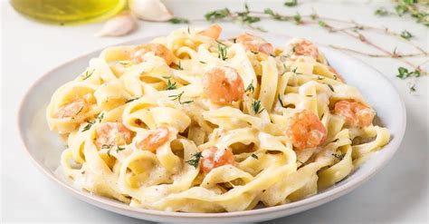 Fettuccine Aux Crevettes Et Au Paprika