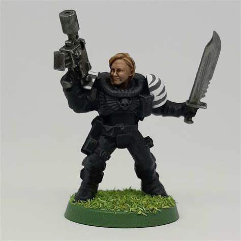Adeptus Astartes Blonde Camouflage Chainsword Close Combat