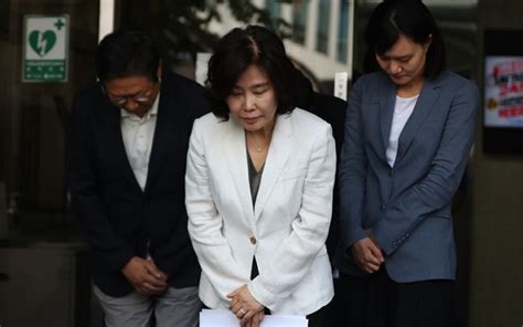 “발언 신중하겠다” 김은경 혁신위장 노인비하 논란에 사과