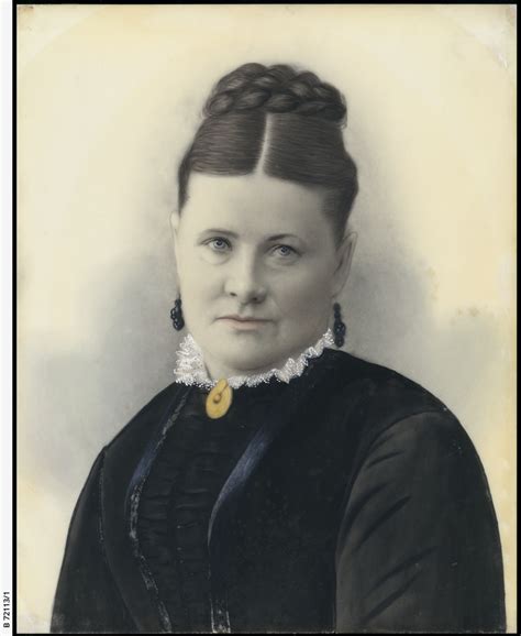 Portrait Of An Unidentified Woman • Photograph • State Library Of South