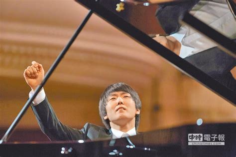 蕭邦鋼琴賽冠軍 南韓趙成珍 最愛蕭邦 藝文副刊 中國時報