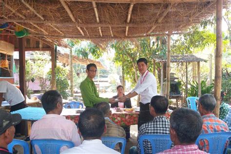 ထန်းတပင်မြို့နယ်၌ Mobile Payment အသုံးပြု၍ချေးငွေထုတ်ချေးပေးနေ