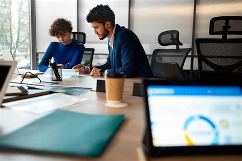 Accelerating Contract Management Using Salesforce Neurealm