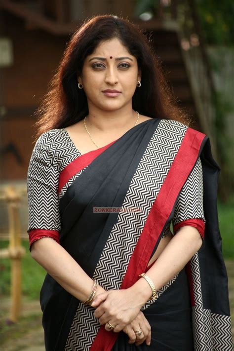 Malayalam Actress Lakshmi Gopalaswamy 5485 Malayalam Actress Lakshmi