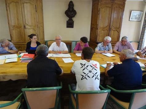 Neuf Projets Retenus Au Titre Du Fec Pierrefort 15230