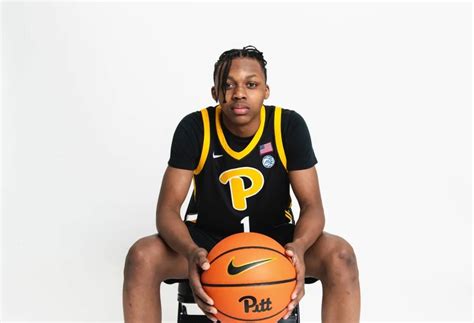 Bub Carrington Makes Pitt Panthers History In College Debut Sports Illustrated Pittsburgh