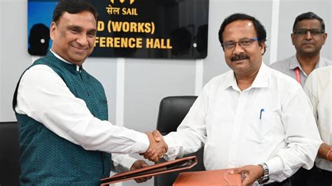 Pgcil Plans ₹306l Cr Capex By 2032 With Green Focus