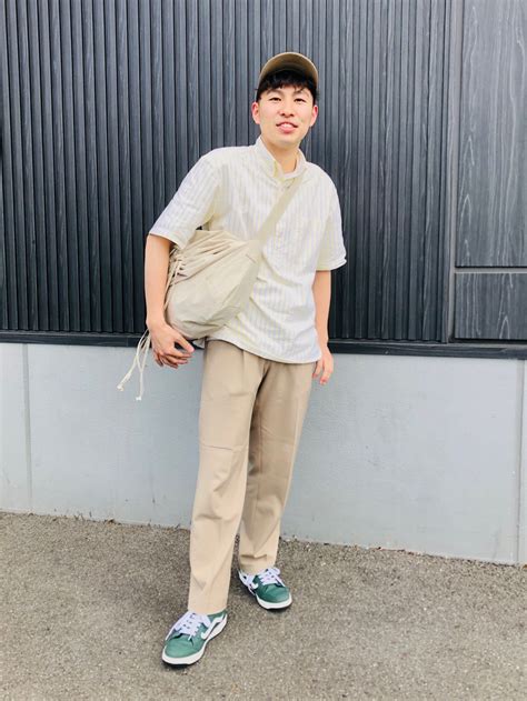 「utアーカイブ Ut グラフィックtシャツ ジャン＝ミシェル・バスキア（半袖・レギュラーフィット）、ワイドフィットジーンズ（丈標準74