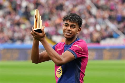 Barcelona Captain Surprises Lamine Yamal With An Exclusive Gift After