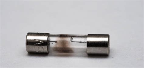 How To Fix A Broken Fuse 10 Simple Steps 2025