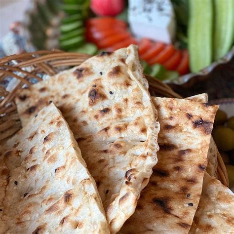 Sangak Ett Ljuvligt Iranskt Fullkornsbröd Persisk Mat Av Högsta Kvalitet Tasty Persia