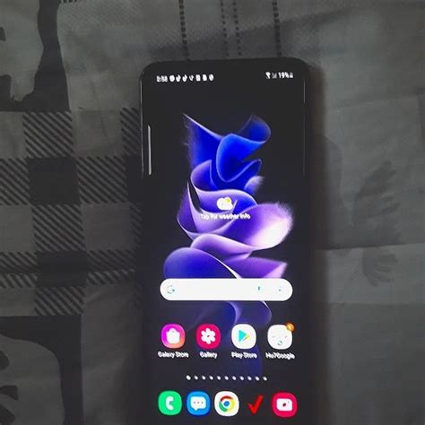 SAMSUNG GALAXY Z FLIP Samsung Galaxy Galaxy Samsung