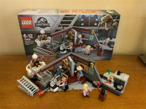 Lego Jurassic World Jurassic Park Velociraptor Chase Set 75932 Complete
