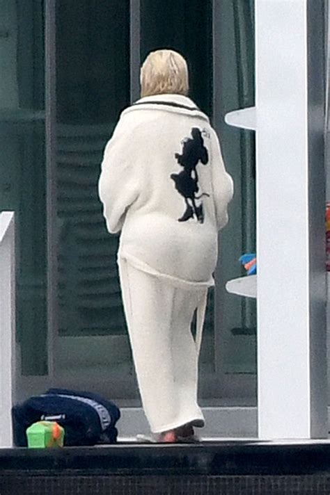 Christina Aguilera Boobs In Swimsuit Hot Celebs Home