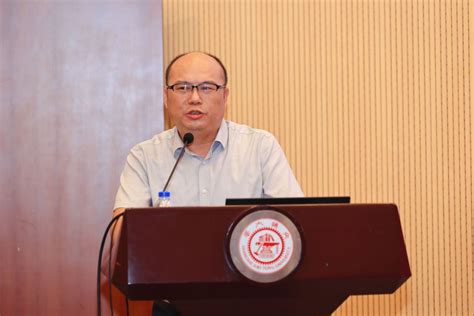 体育系举行2023年教师科学论文报告会 交大体育