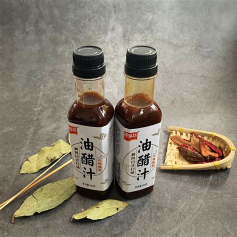必胜客油醋汁 必胜客美式大薯格 大山谷图库