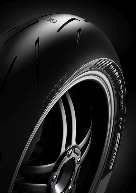 Der Neue Pirelli Diablo Rosso IV Corsa
