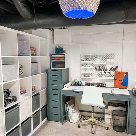 how to organize your desk