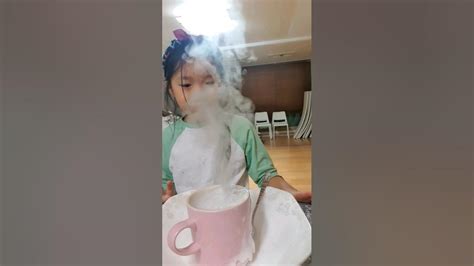 택배에 동봉된 드라이아이스에 식초와 베이킹소다를 넣는다구 아이와 재미있는 실험~ Youtube