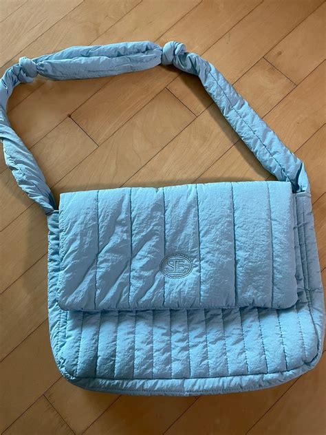 시엔느 크로스패딩백 당근 중고거래