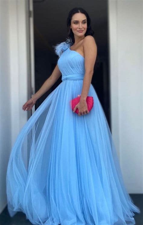 Vestido de festa um ombro só 20 modelos longos para madrinhas e